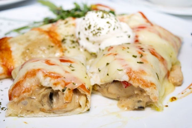 roasted red pepper and artichoke chicken wraps– The Gracious Gourmet